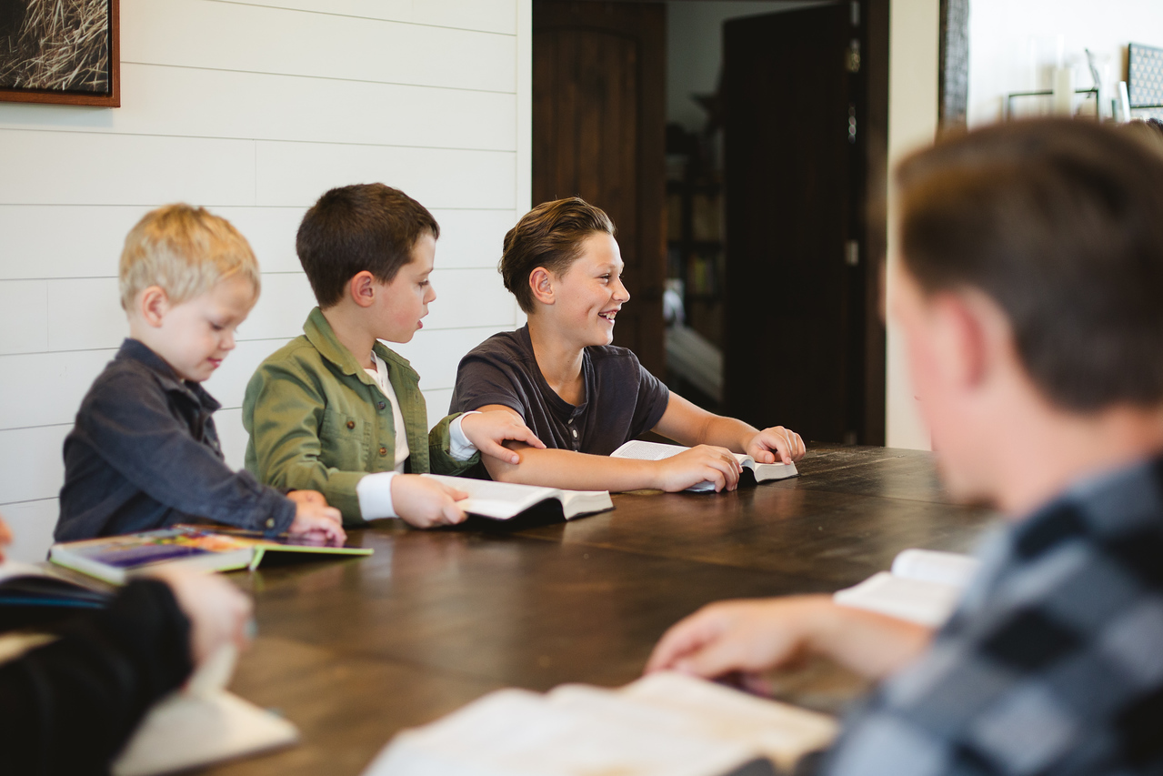 3 Keys to Training Up 8-12 Year Olds - Courageous Parenting